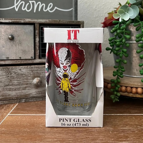 Accents | New Halloween Collectors Pennywise Glass | Poshmark